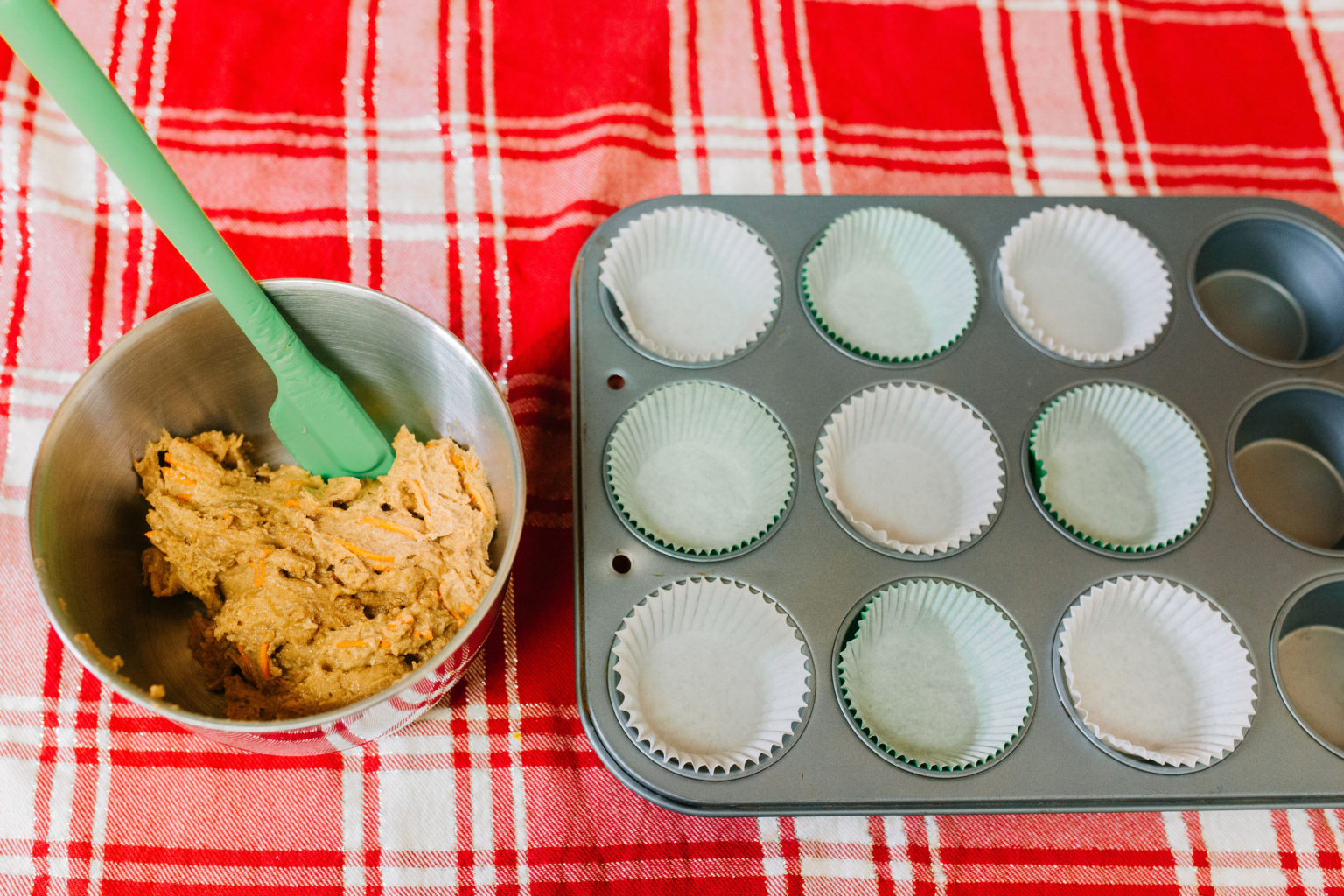Dog Friendly Cupcake Christmas Wreath Recipe With Dog Safe Icing ...