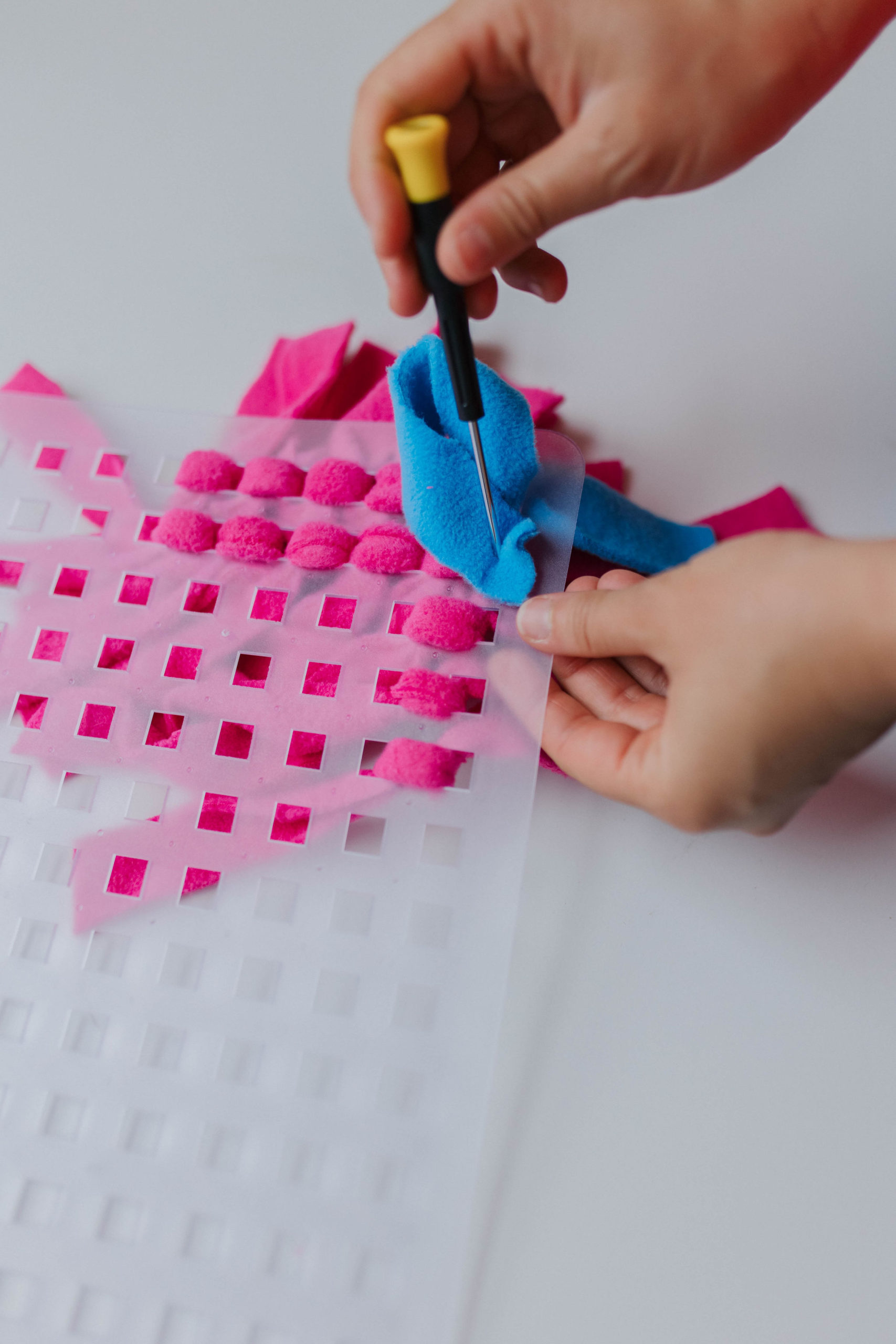 DIY Snuffle Mat For Dogs