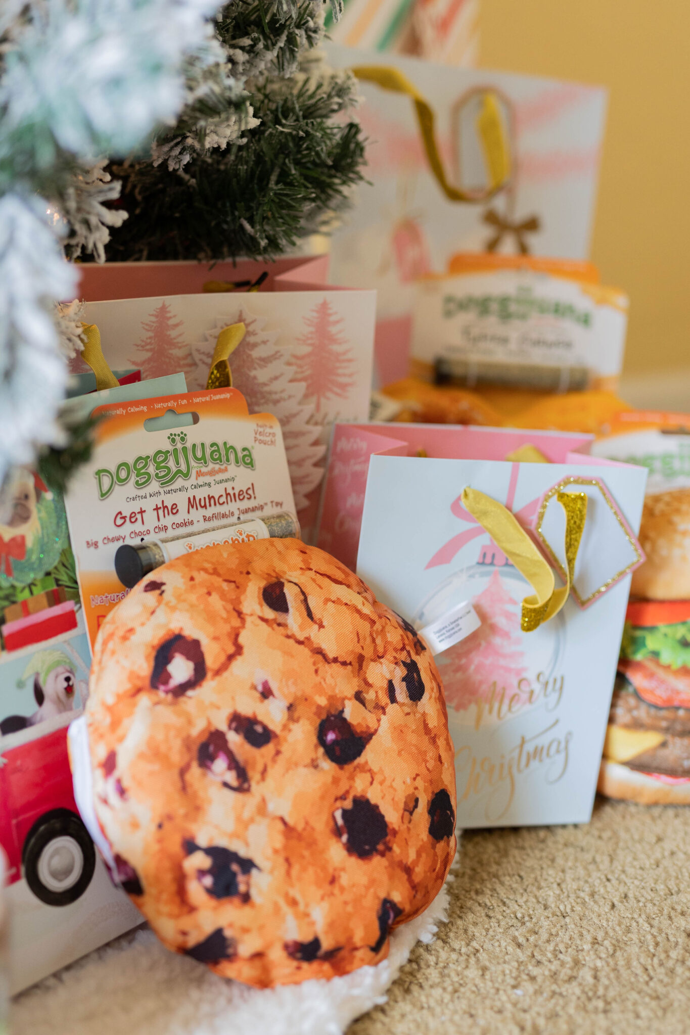 15+ Christmas Gifts For Dogs and Dog Owners – Sparkles and Sunshine Blog